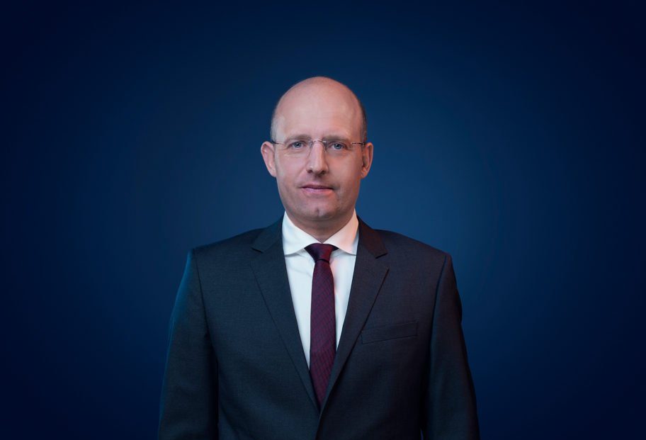 Niederer Kraft Frey in ED&F Man Group USD 1.5 billion restructuring plan